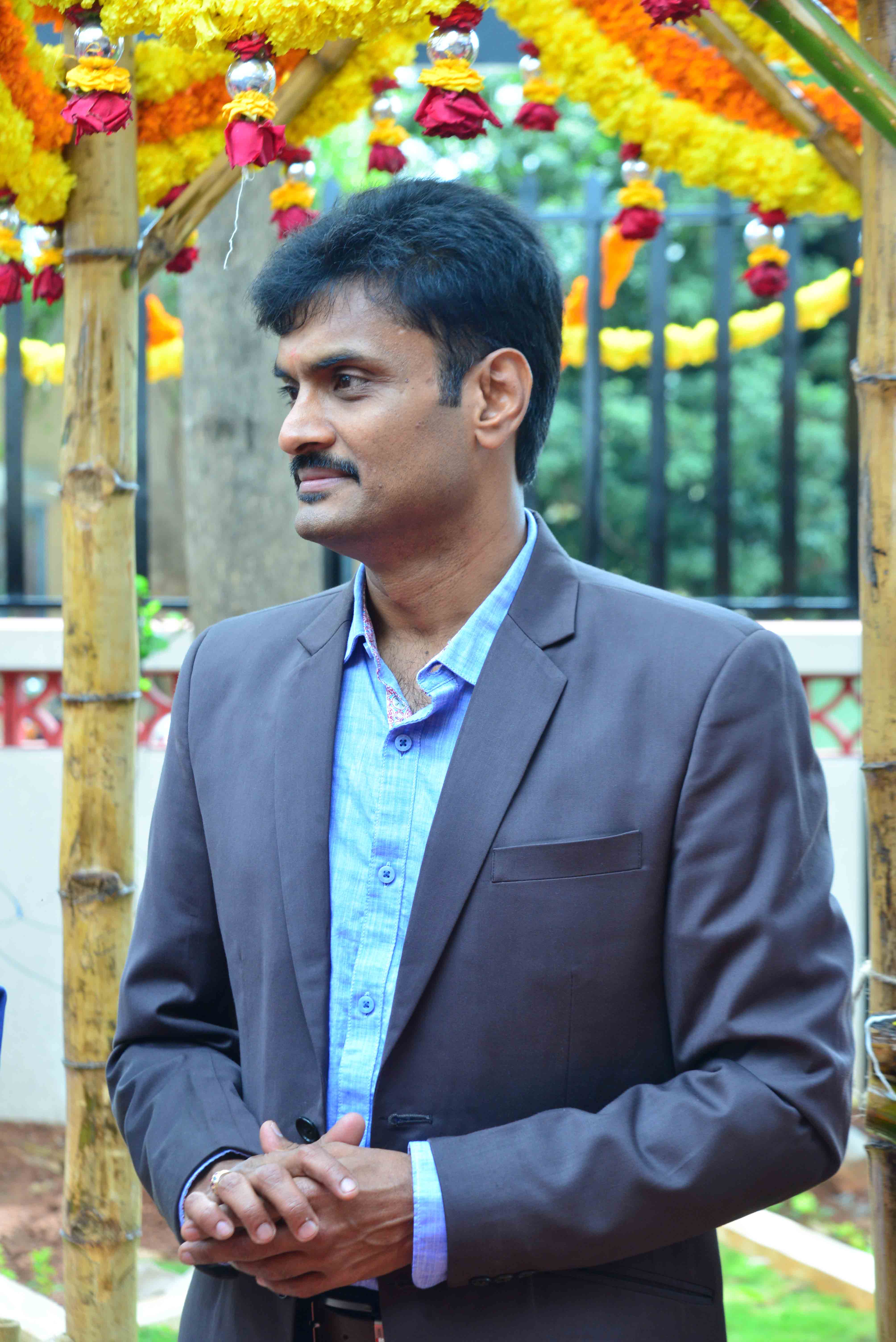 Bhaved Doctors - Bhaved